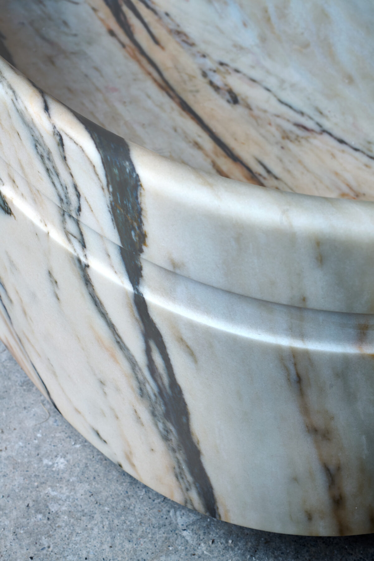 Hamilton Bathtub - Marmi Natural Stone